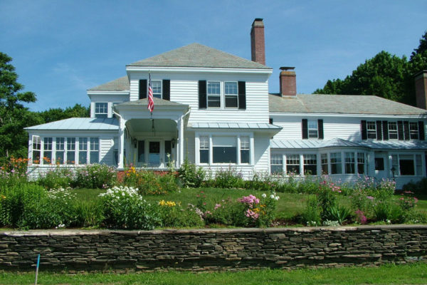 A Maine Vacation at The Brewster Inn