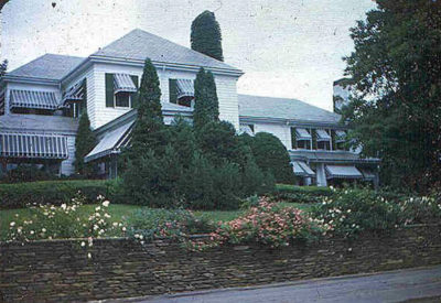 Maine Lodging, The Brewster Inn, Dexter, ME